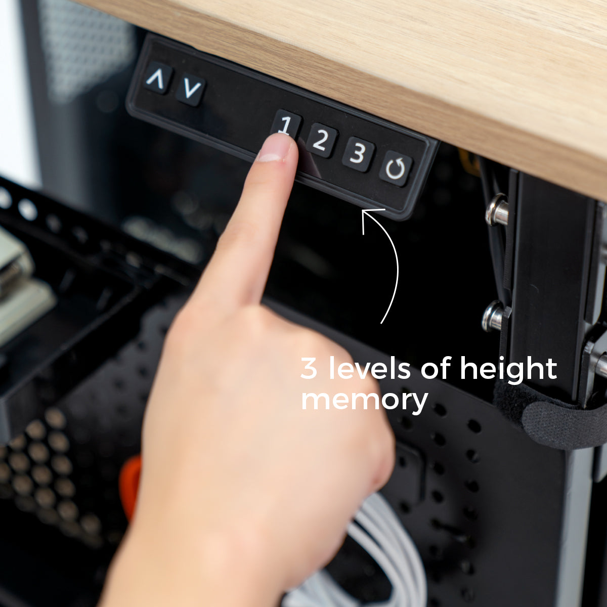 INGREM Floating table – IngremGamingWorkstation